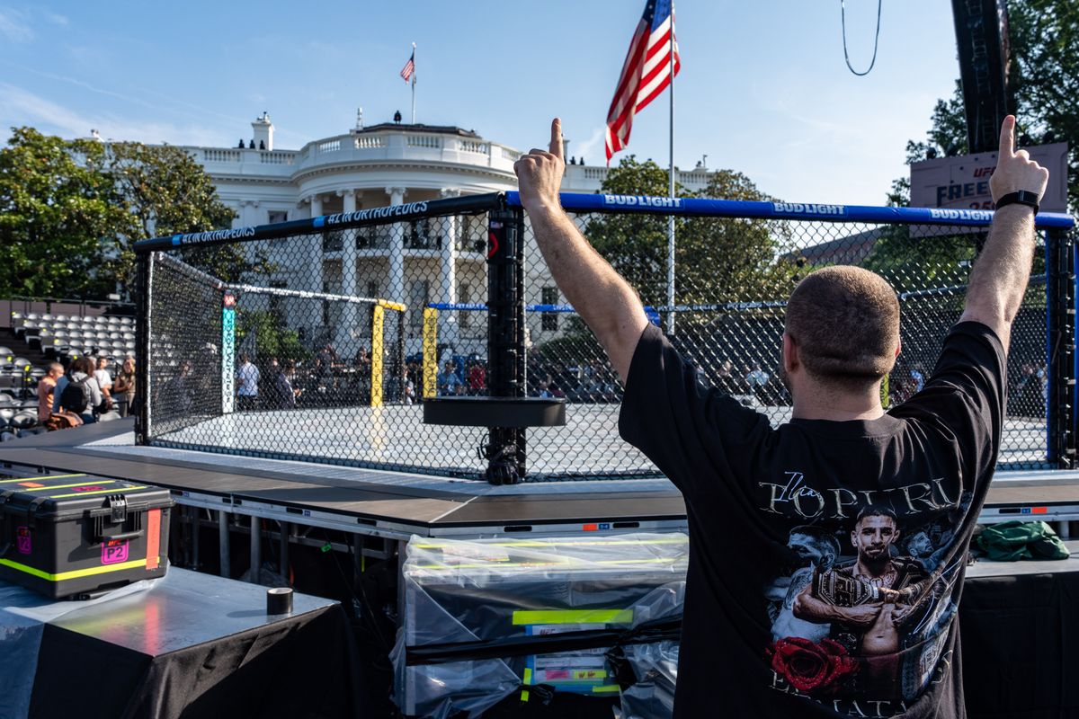 Lights! Camera! Cage match! The White House lawn’s Octagon is ready for ...