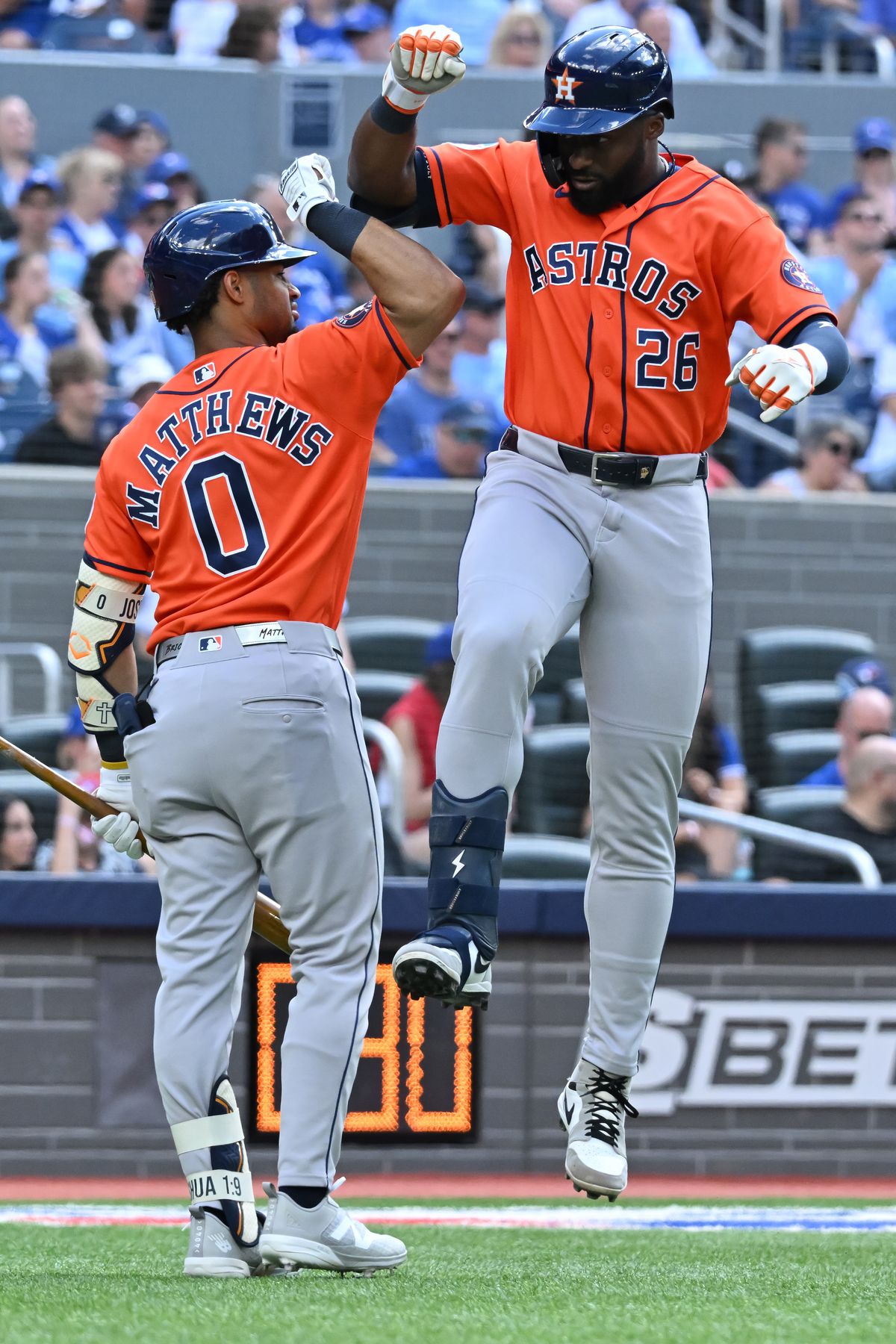 Joey Loperfido hits tiebreaking 3-run HR in 11th inning as Astros beat ...