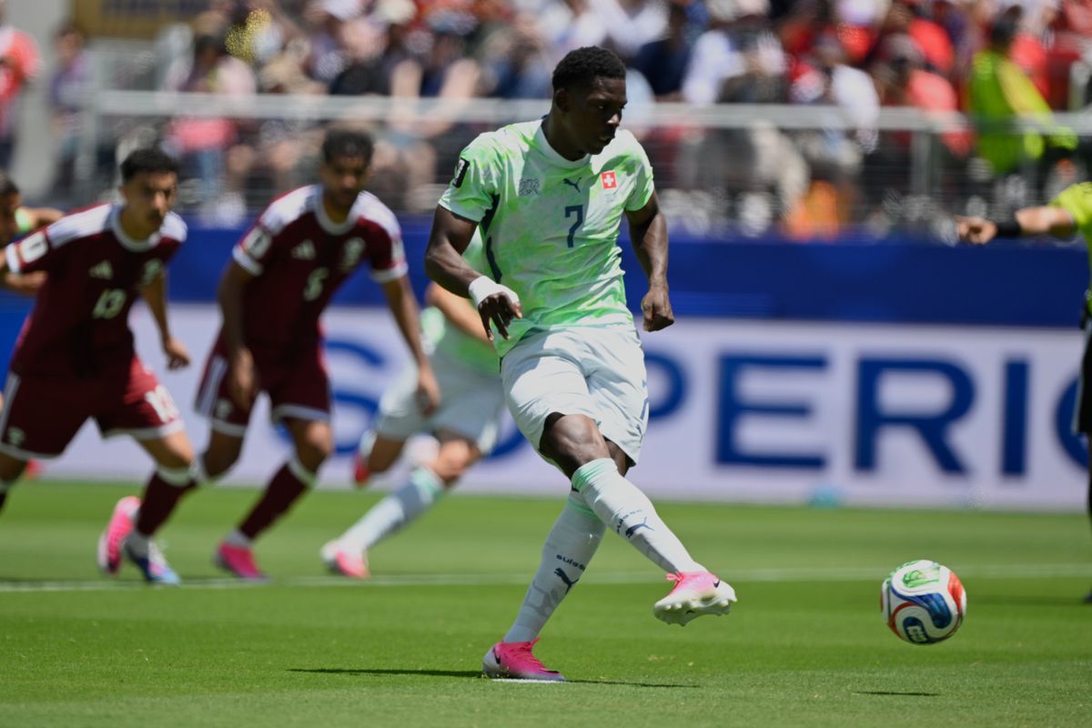 Boualem Khoukhi’s goal on header in stoppage time earns Qatar a 1-1 ...