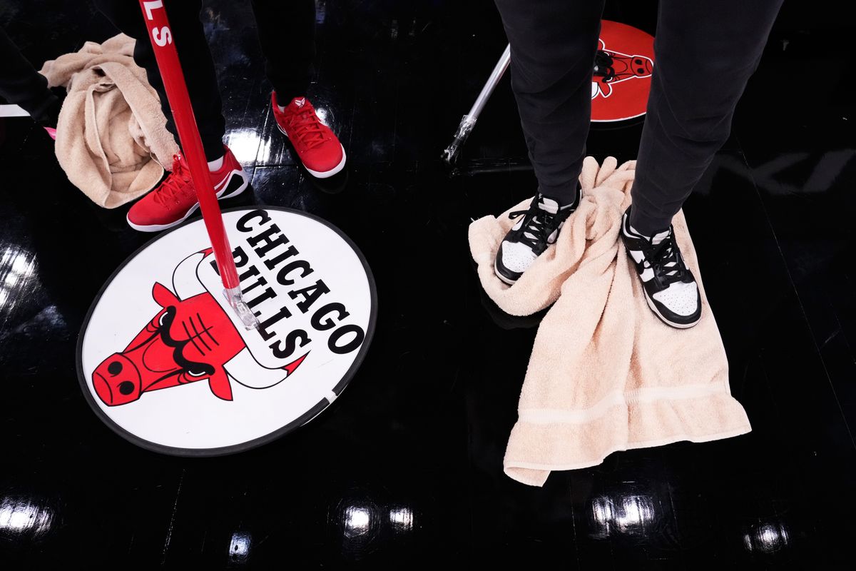 How a slippery court led to a grueling stretch for the Bulls and Heat ...