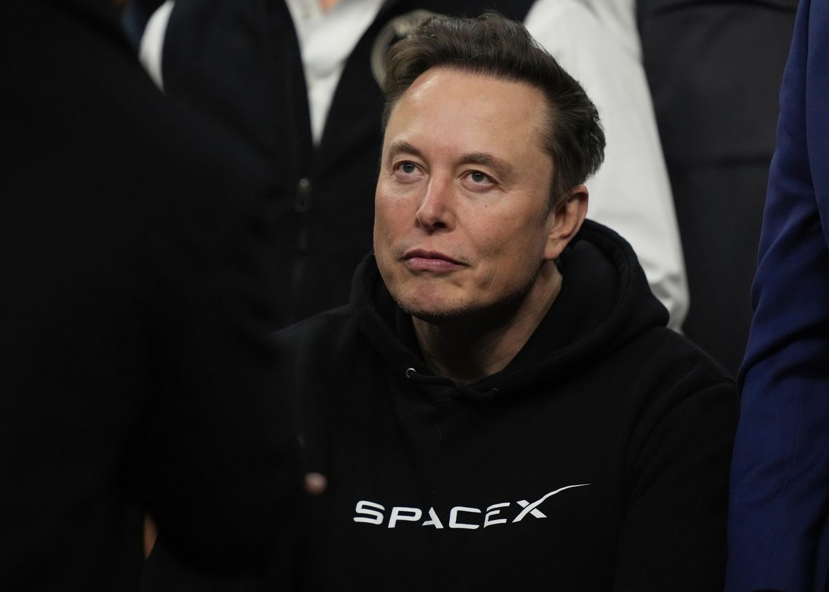 SpaceX’s IPO is set to be the biggest ever and could make Elon Musk a ...