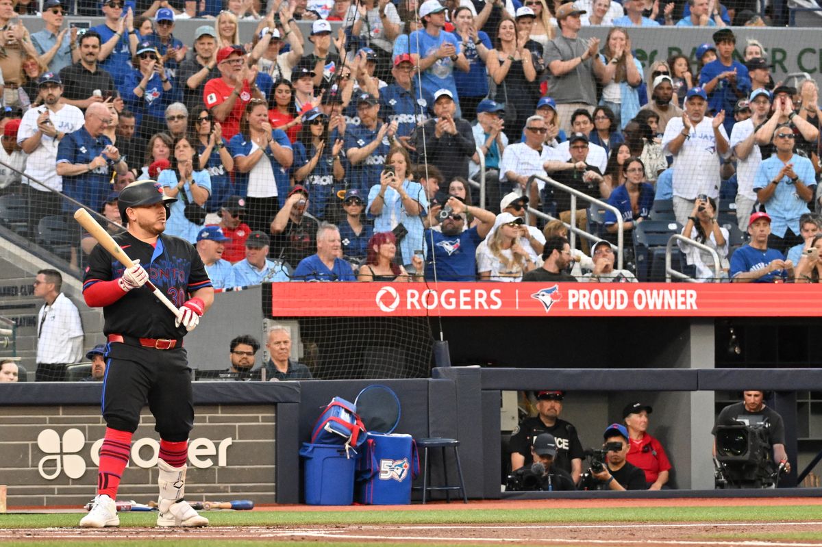 Okamoto and Springer homer to help the Blue Jays beat the Yankees 8-5 ...