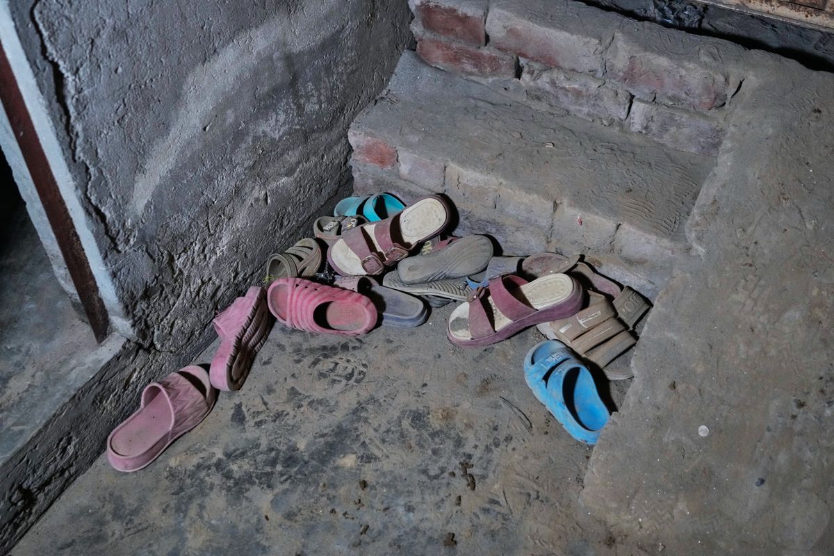 Roof of tutoring center collapses in eastern Pakistan, killing at least ...