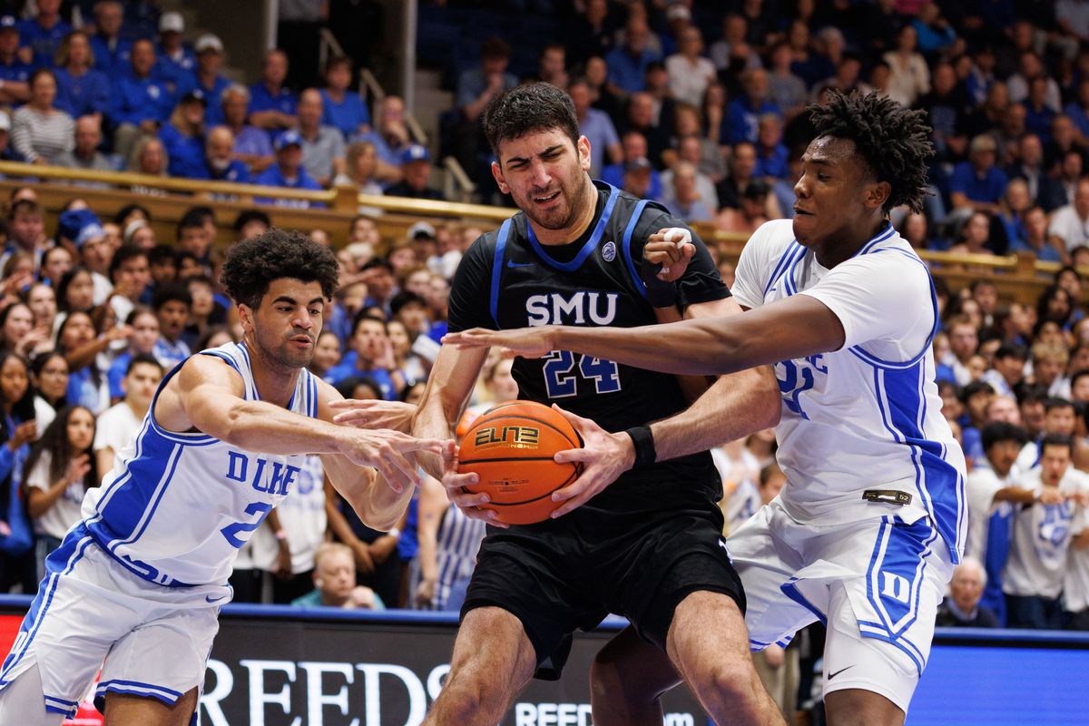 Isaiah Evans scores 21, has key late 3 to help No. 6 Duke beat No. 24 ...