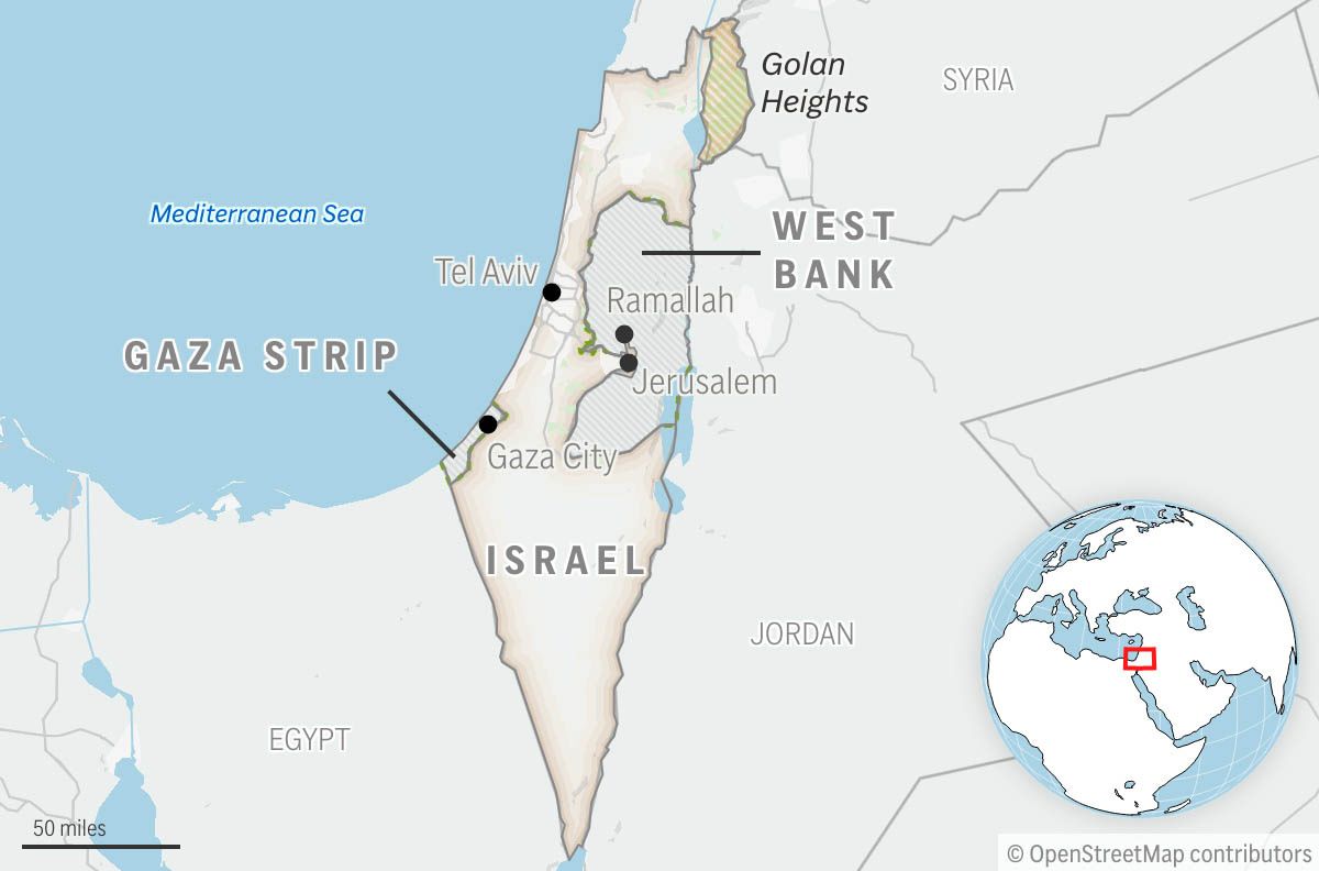 Palestinian man shot by Israeli troops while trying to cross into ...