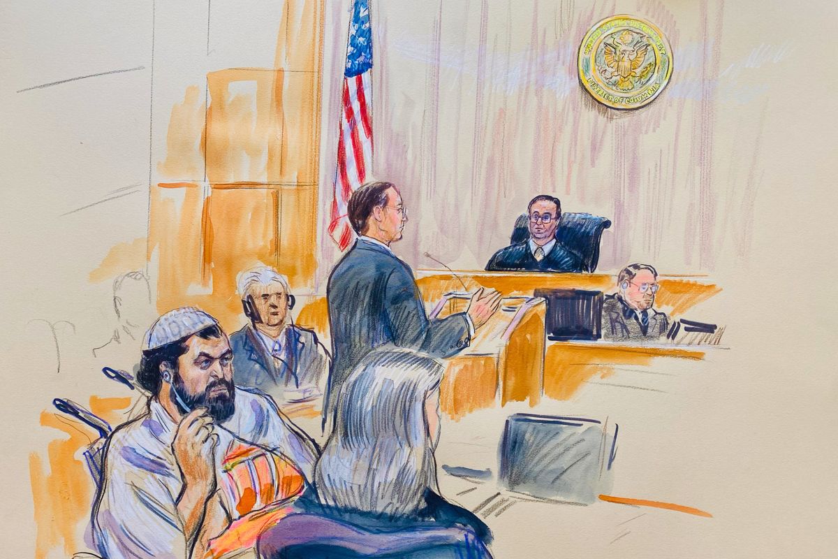Suspect in deadly shooting of National Guard troops pleads not guilty ...