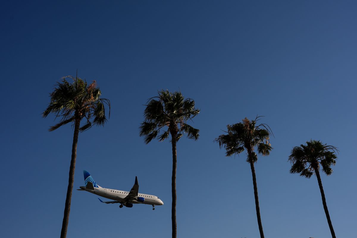 US carriers spent $6.5B on fuel in April; global profit forecast is cut ...