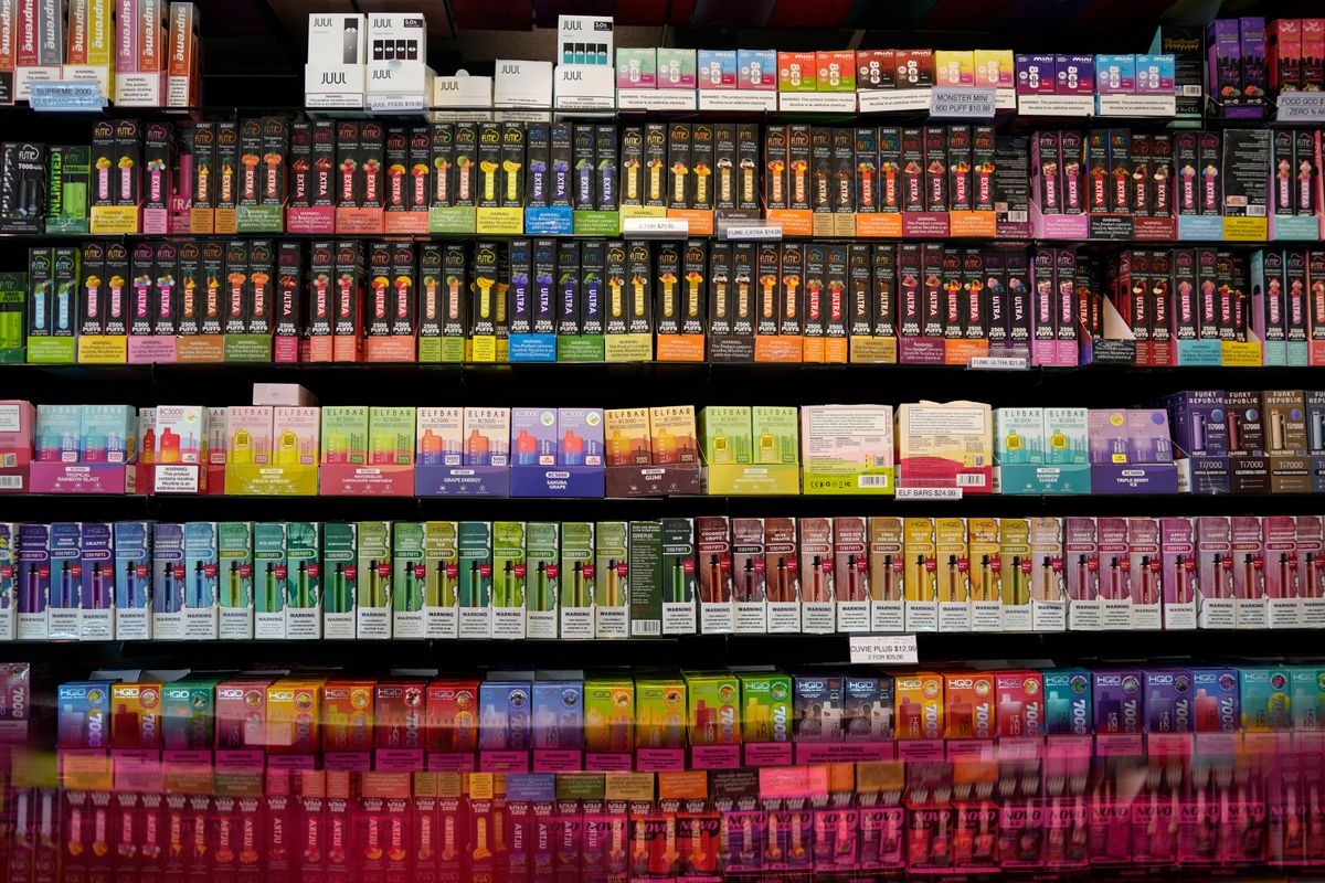 FDA’s e-cigarette authorization: Fruity vapes not significantly better ...